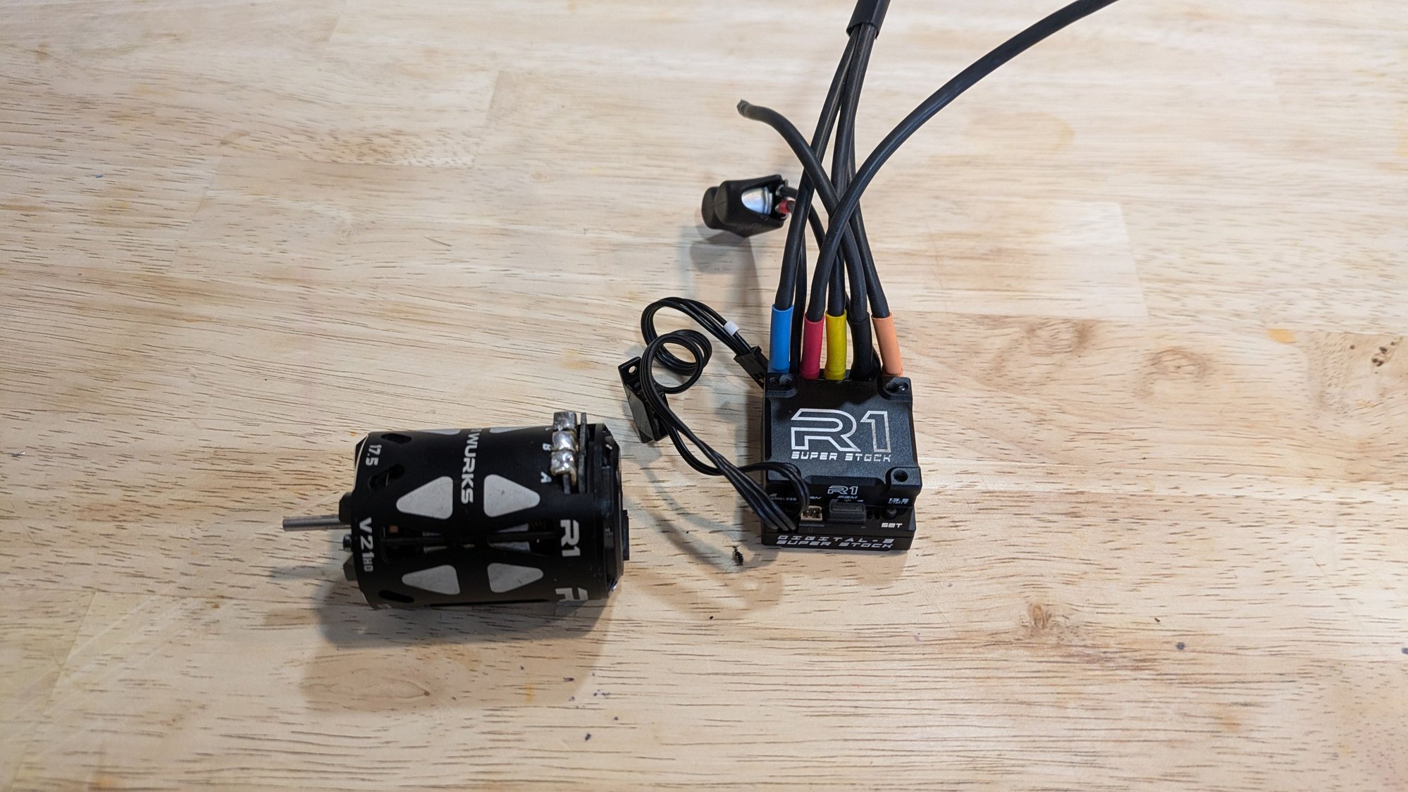 R1 Super Stock ESC and V21 hd 17.5 motor - R/C Tech Forums
