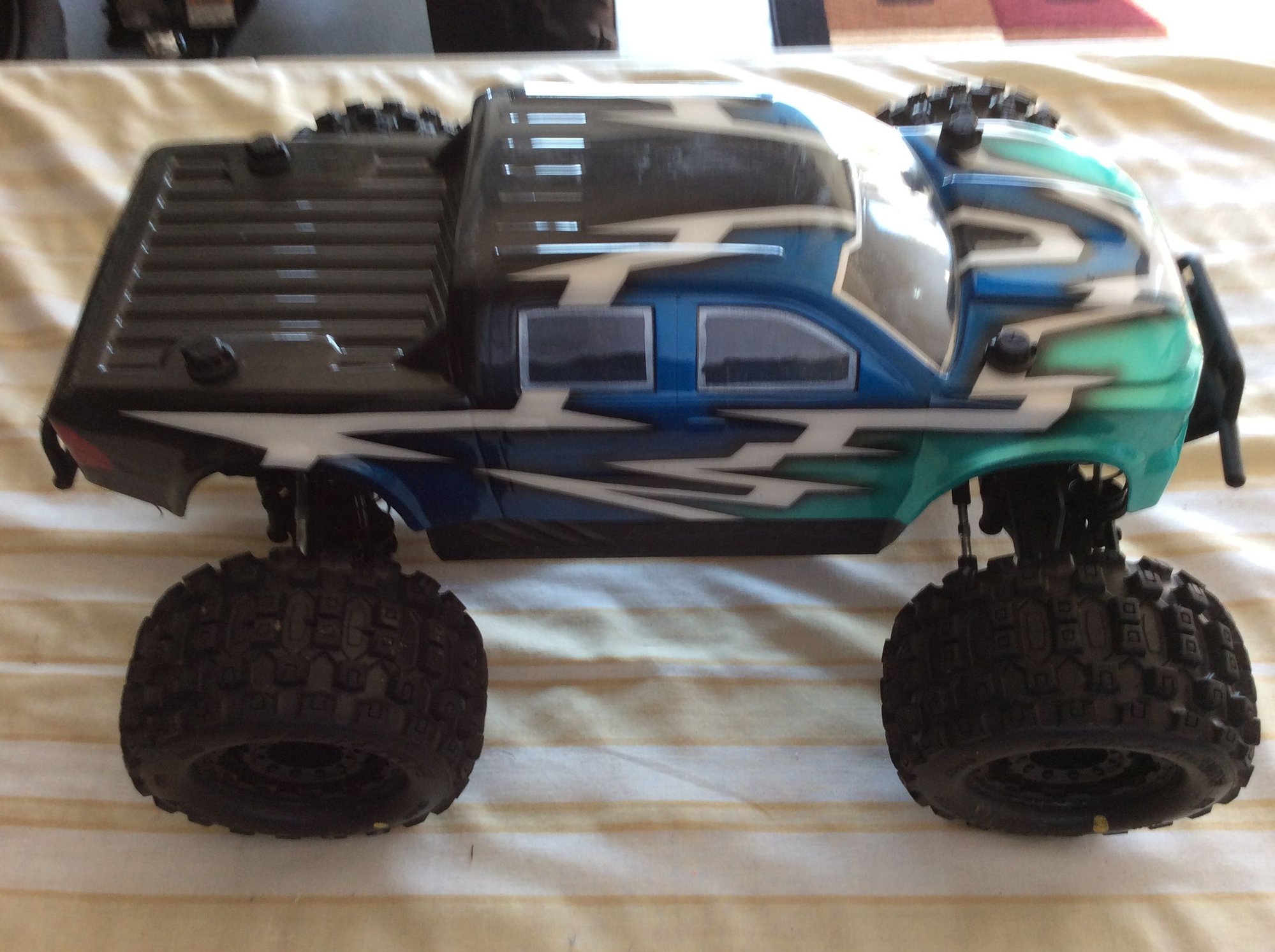 Proline Pro MT 4x4 - R/C Tech Forums
