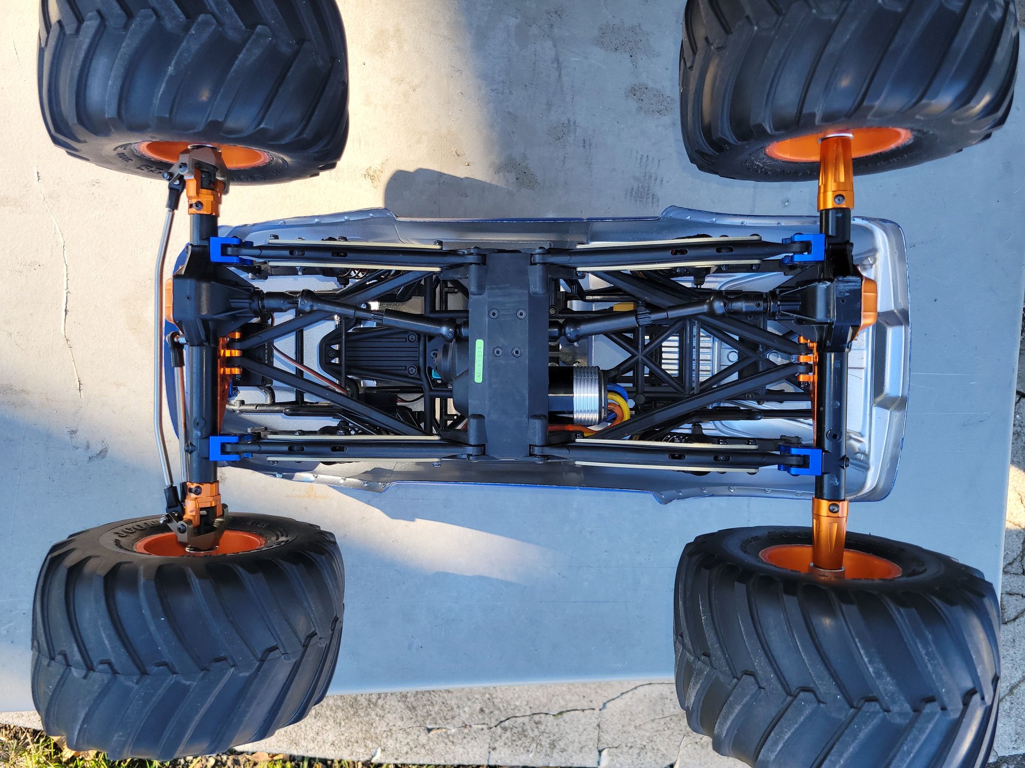 AXIAL SMT10 ARTR WITH TONS OF UPGRADES - R/C Tech Forums