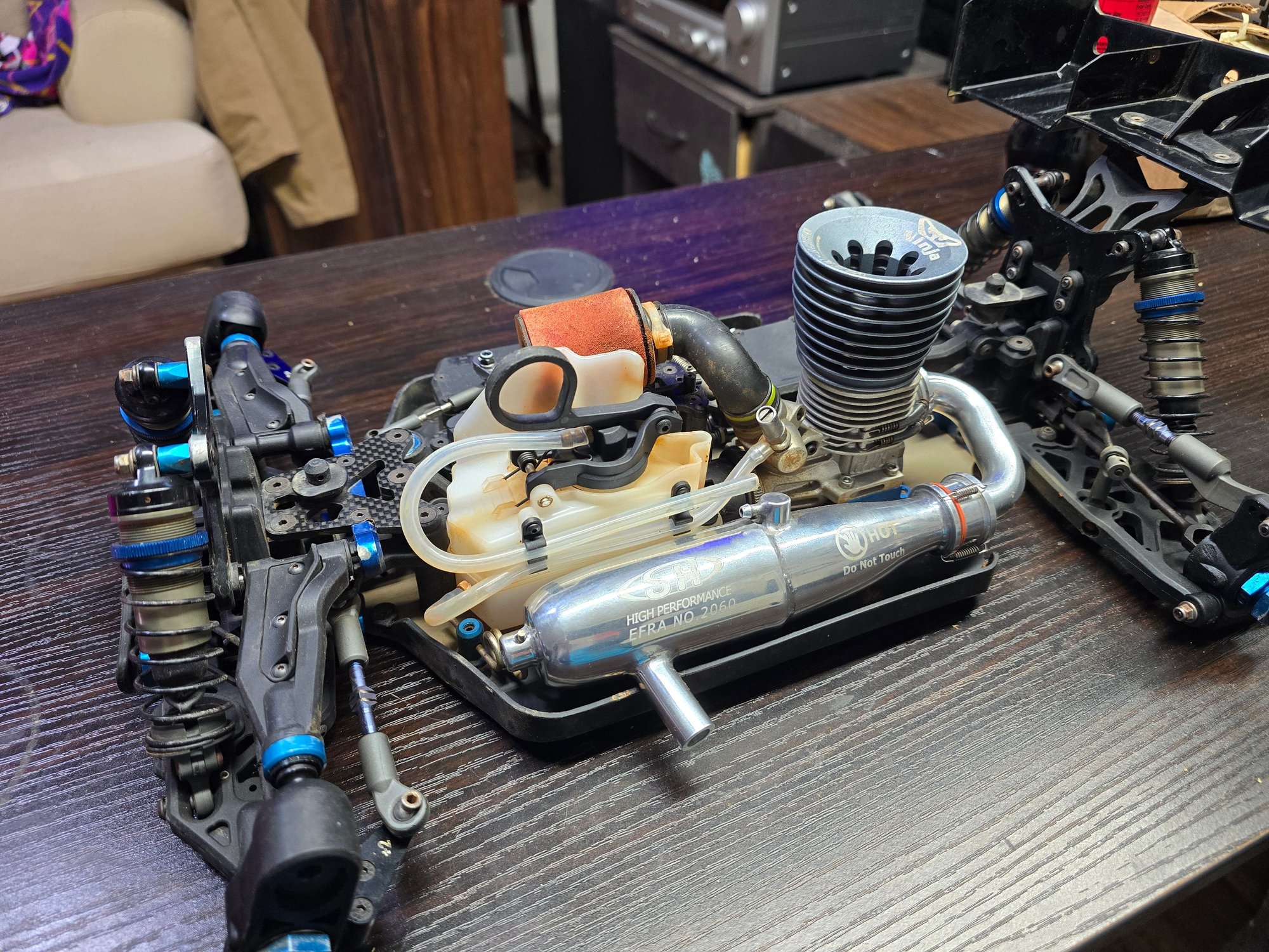 Rc8b4 and Rc8b4e RTR's, rollers and parts - R/C Tech Forums
