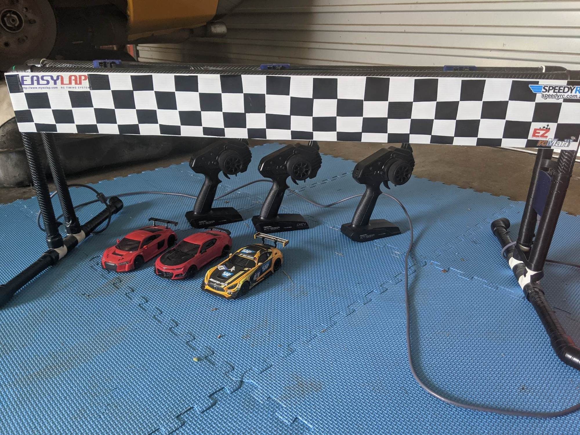 3x MiniZ + Easy lap timing Bridge and Transponders - R/C Tech Forums