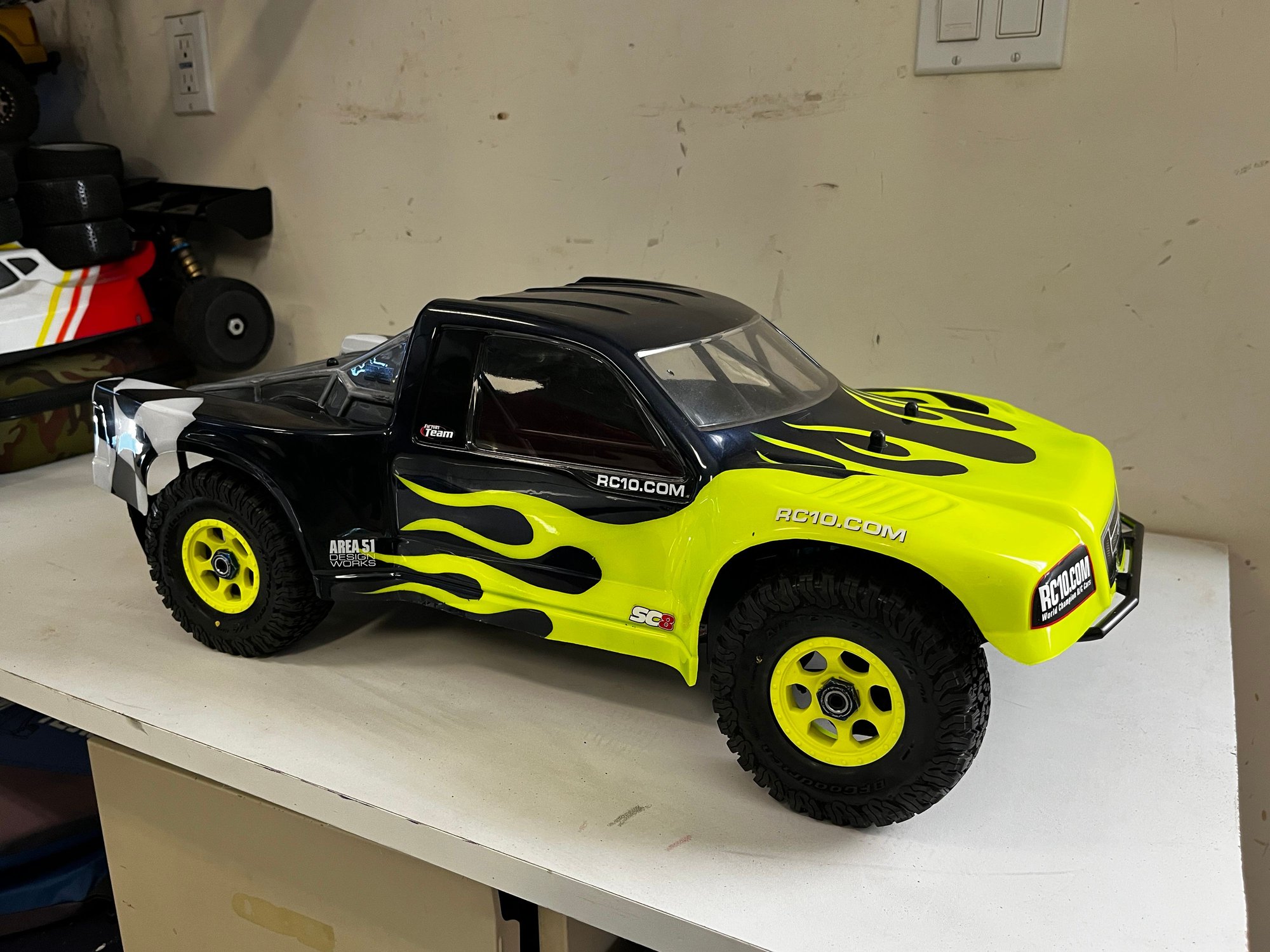SC8 SC8e body and wheels package - R/C Tech Forums