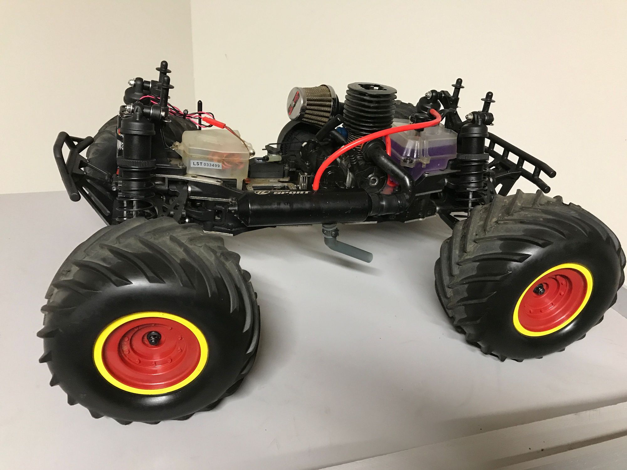 1/8 LOSI RAMINATOR NITRO MONSTER TRUCK-LIKE NEW - R/C Tech Forums