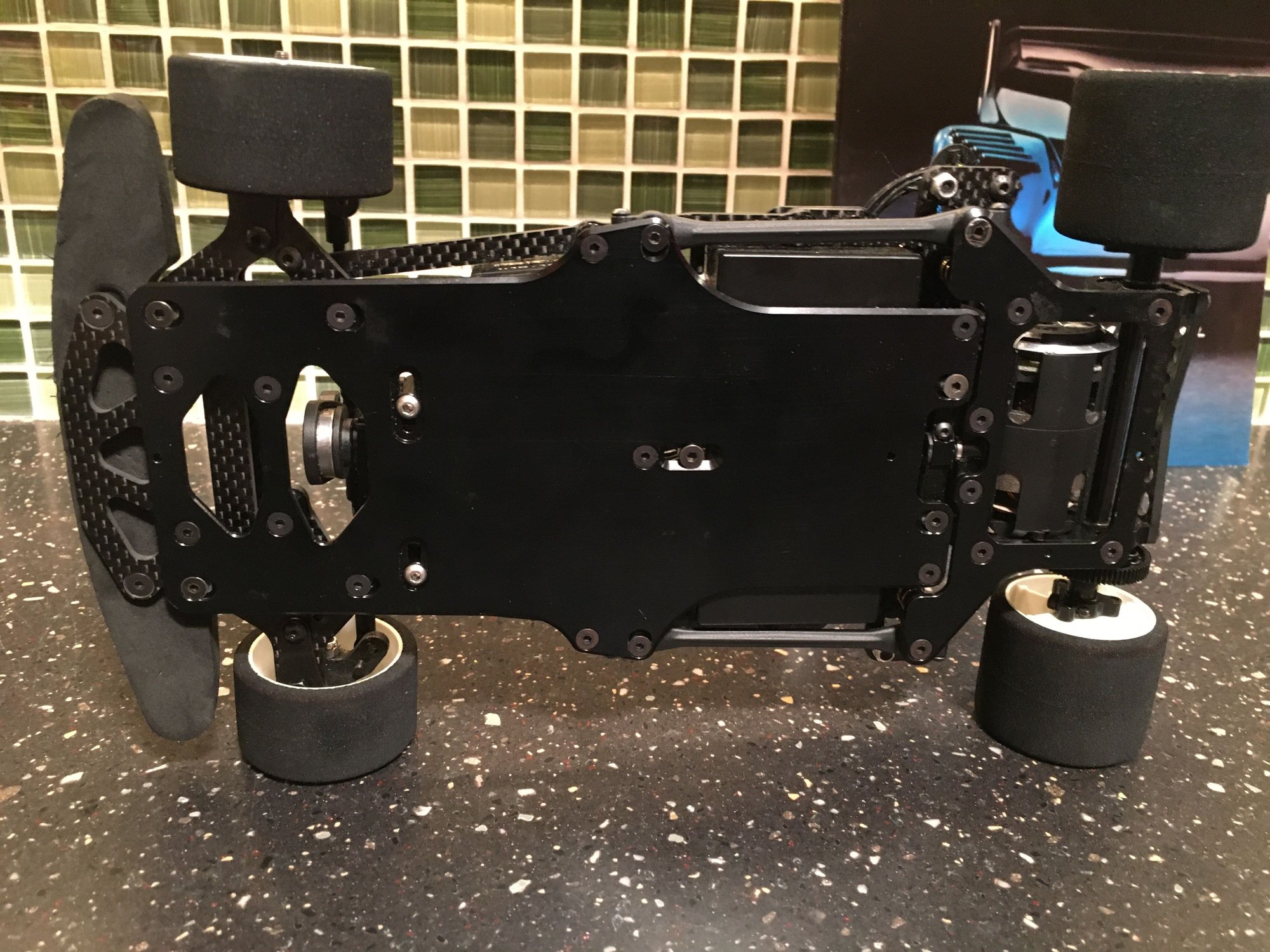 X12 22 USA version like new 350.00 rtr. - R/C Tech Forums