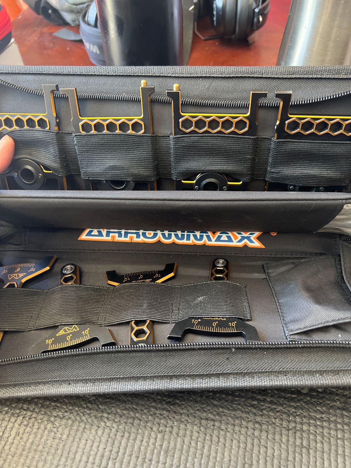 Arrowmax 1/8 onroad set up station used - R/C Tech Forums