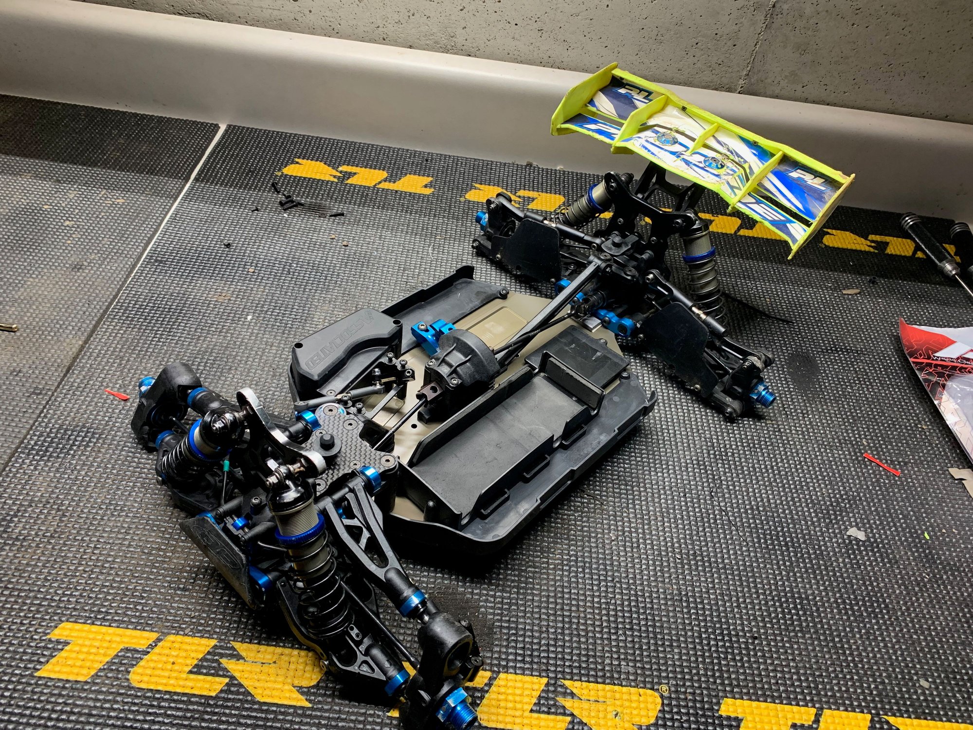 Rc8b3.1e - R/C Tech Forums