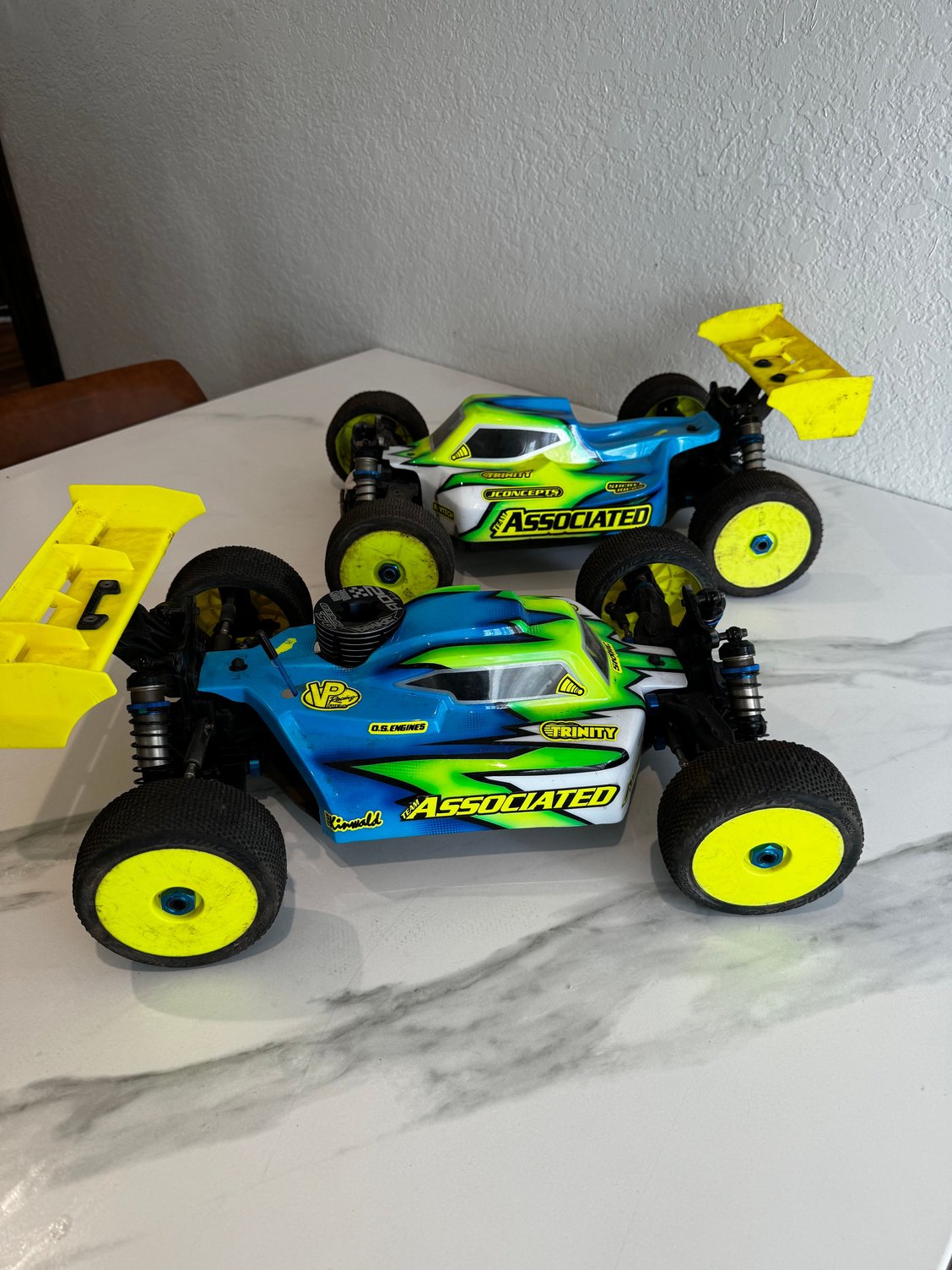 FS: Team Associated B4 and B3.2e - R/C Tech Forums