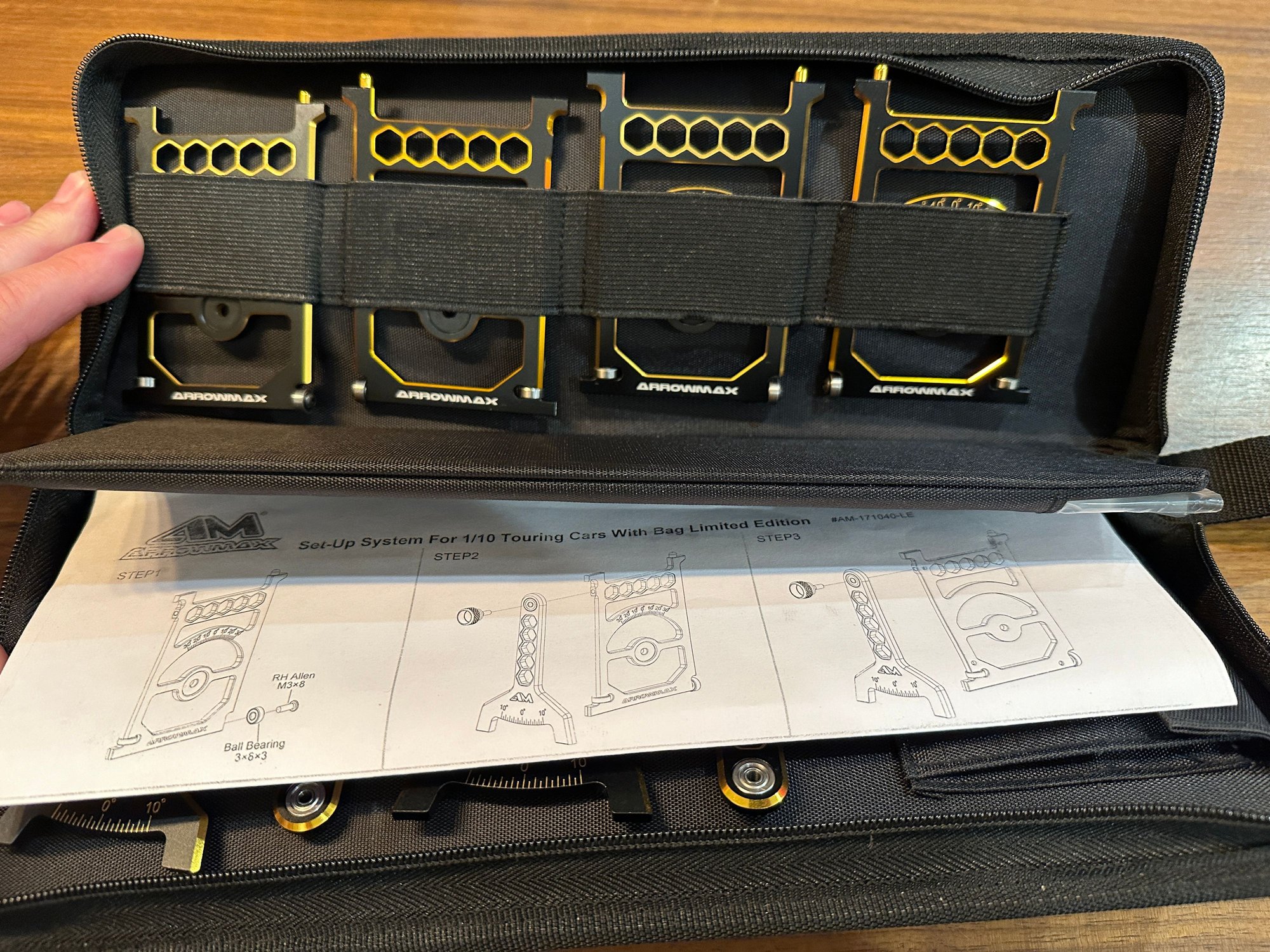 New Arrowmax Limited Edition 1/10 T/C Set Up Station - R/C Tech Forums