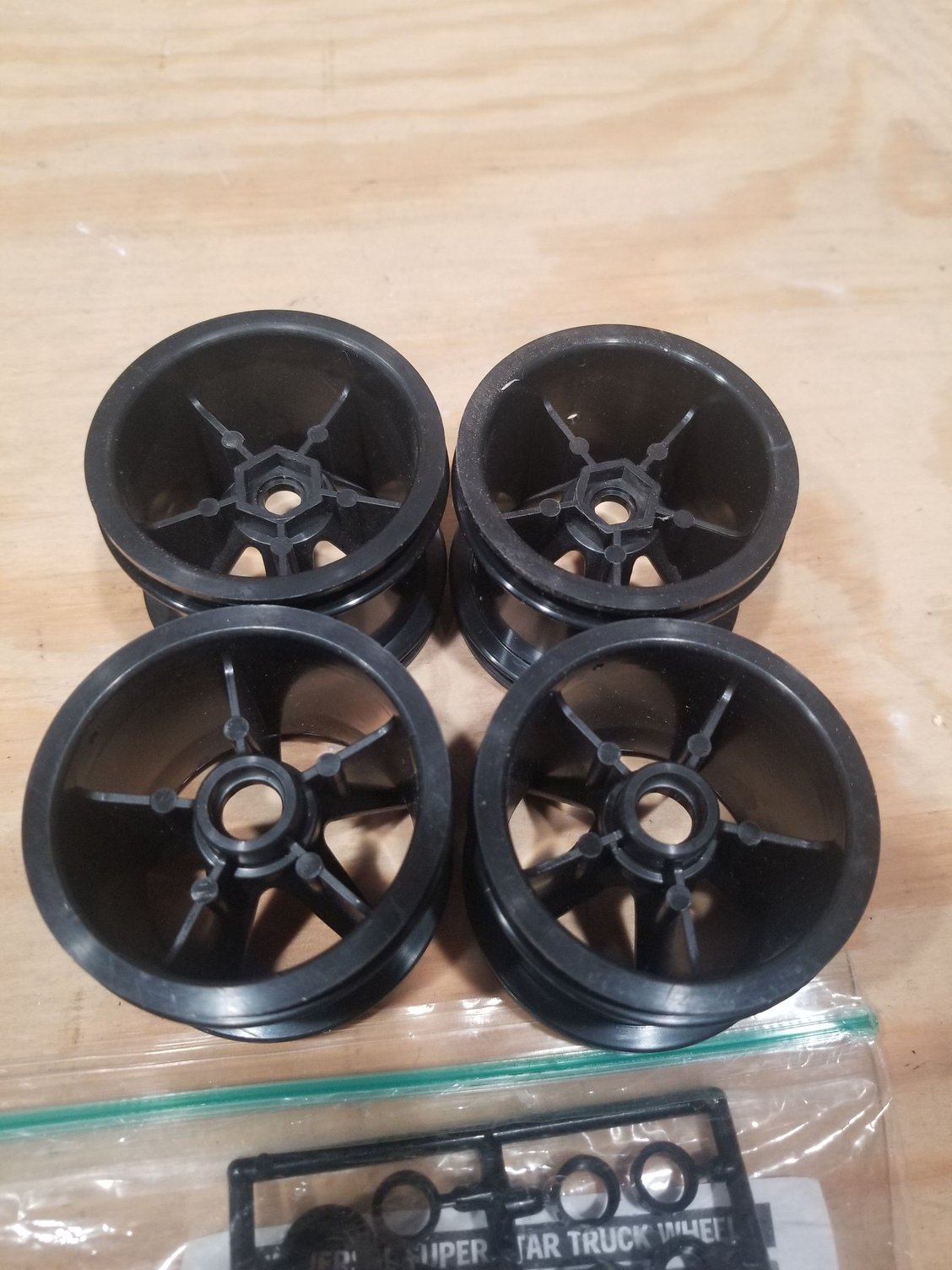Pro line Dirt Speed Road Hawgs 2.2 tires X3 Hpi 2.2 wheels X2 - R/C Tech Forums