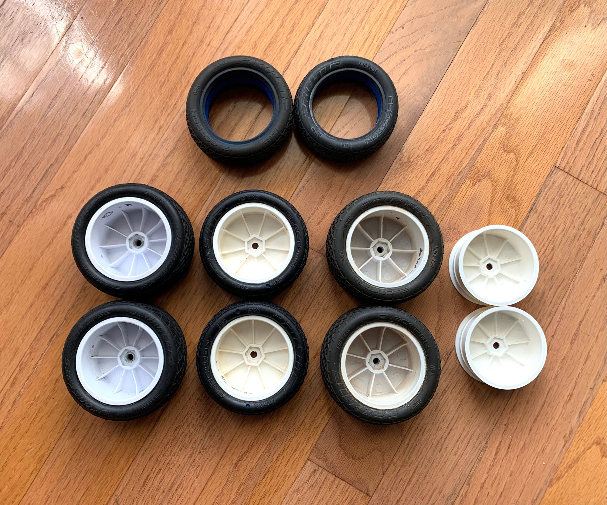 Associated b74.1 mounted tire lot proline Jconcepts b74 b74.1d - R/C ...