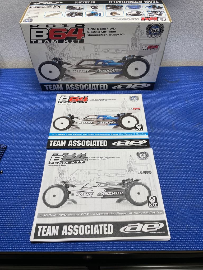 FS: RTR Team Associated B64D w all conversion parts for B64 - R/C Tech Forums