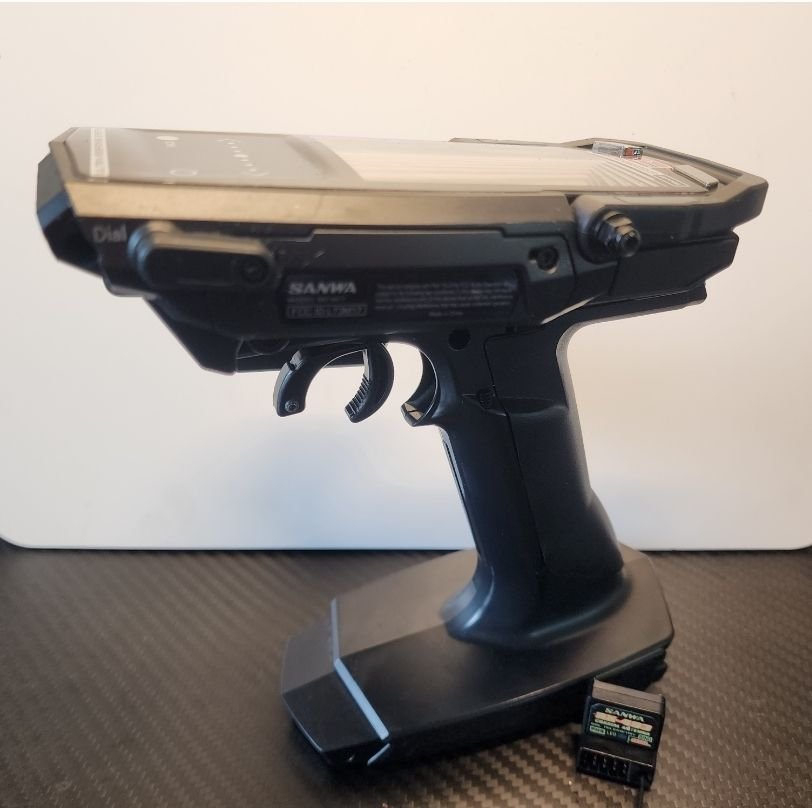 Sanwa M17 radio with receiver - R/C Tech Forums
