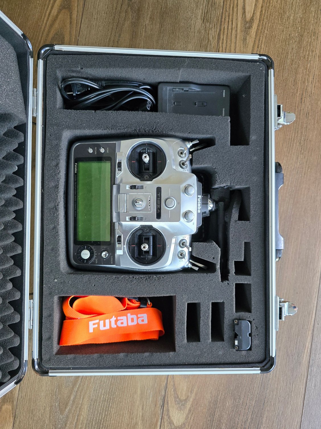 Futaba 12Z Transmitter 2.4 & Case - RCU Forums