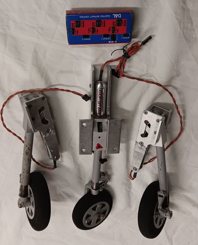 Help with Down & Locked retracts. - RCU Forums