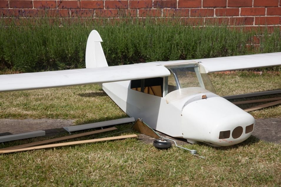 Cambrian Piper PA22 Tri-Pacer - Plans anyone please? - RCU Forums