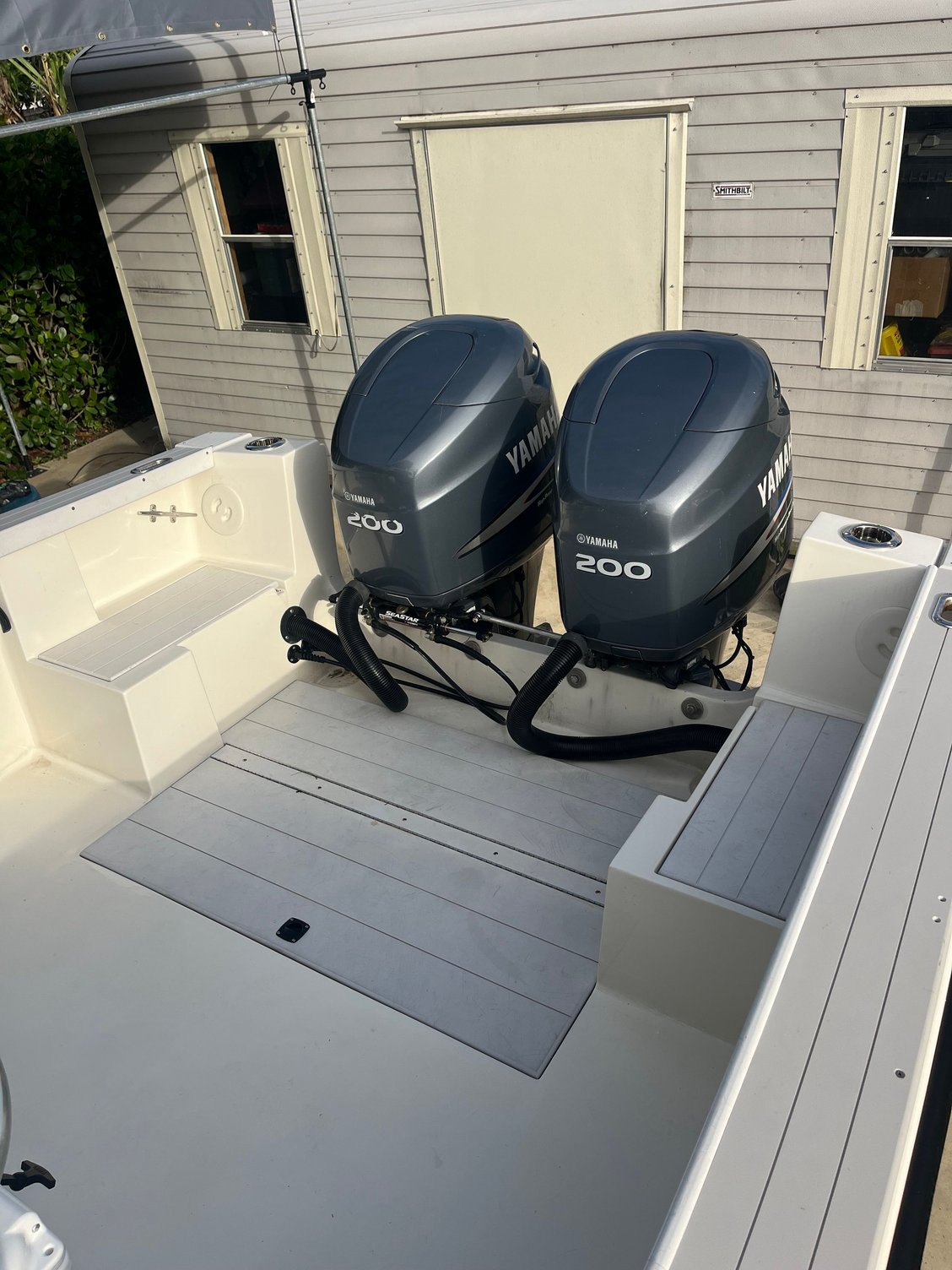 The Hull Truth - Boating and Fishing Forum - Robalo 25 classic 1984