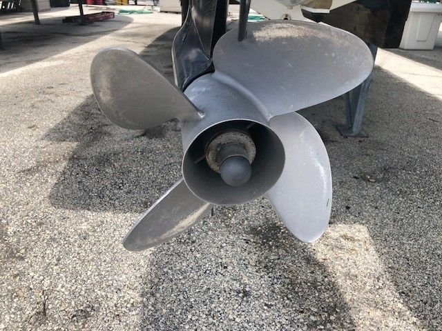 The Hull Truth - Boating and Fishing Forum - Twin DF250s - Port Prop ...