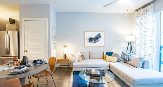 511 Meeting Apartments Reviews - Charleston, SC | 511 Meeting Street ...