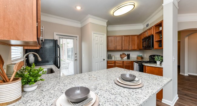 Artesian on Westheimer Reviews - Houston, TX | 13099 Westheimer Rd ...