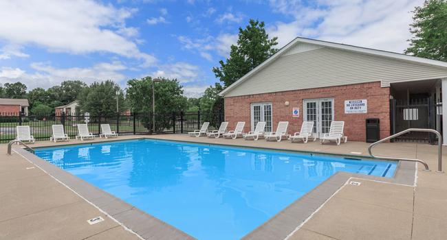 Grand View Reviews - Clarksville, TN | 376 South Lancaster Road ...