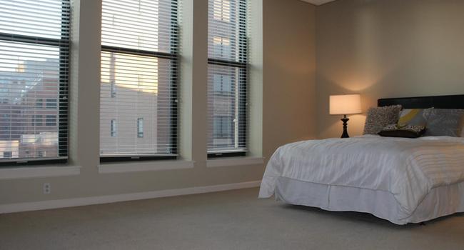 Sage Allen Reviews - Hartford, CT | 21 Temple Street | 3 Apartment Reviews