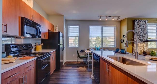 Marq Inverness Reviews - Englewood, CO | 10001 East Dry Creek Road | 33 ...